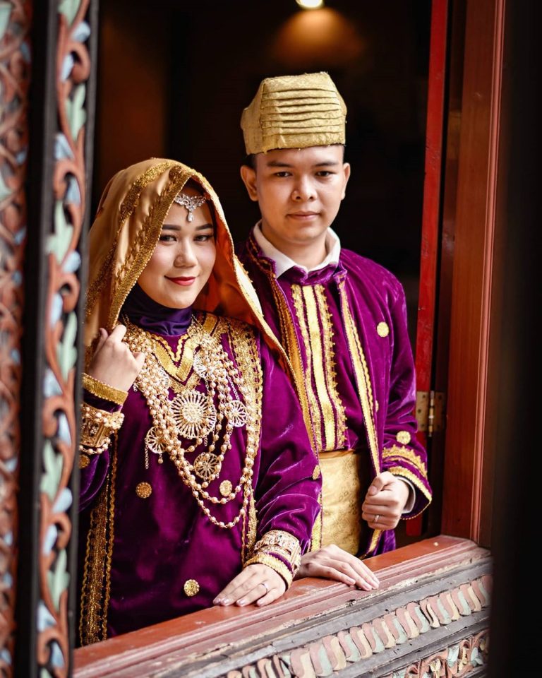 Pernikahan Adat Minangkabau, Sakral dan Penuh Makna - IdeWedding