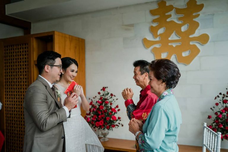 Mengenal Tea Pai Ceremony dalam Pernikahan Tionghoa - IdeWedding